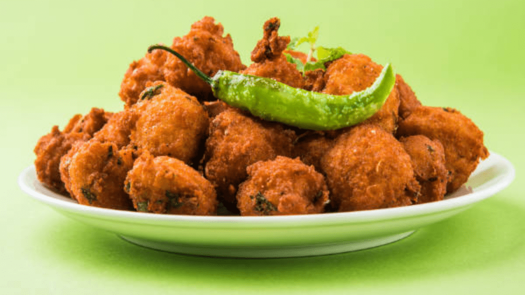 Falhari Pakore: The Ideal Snack For Festive Occasions And Fasting Days ...