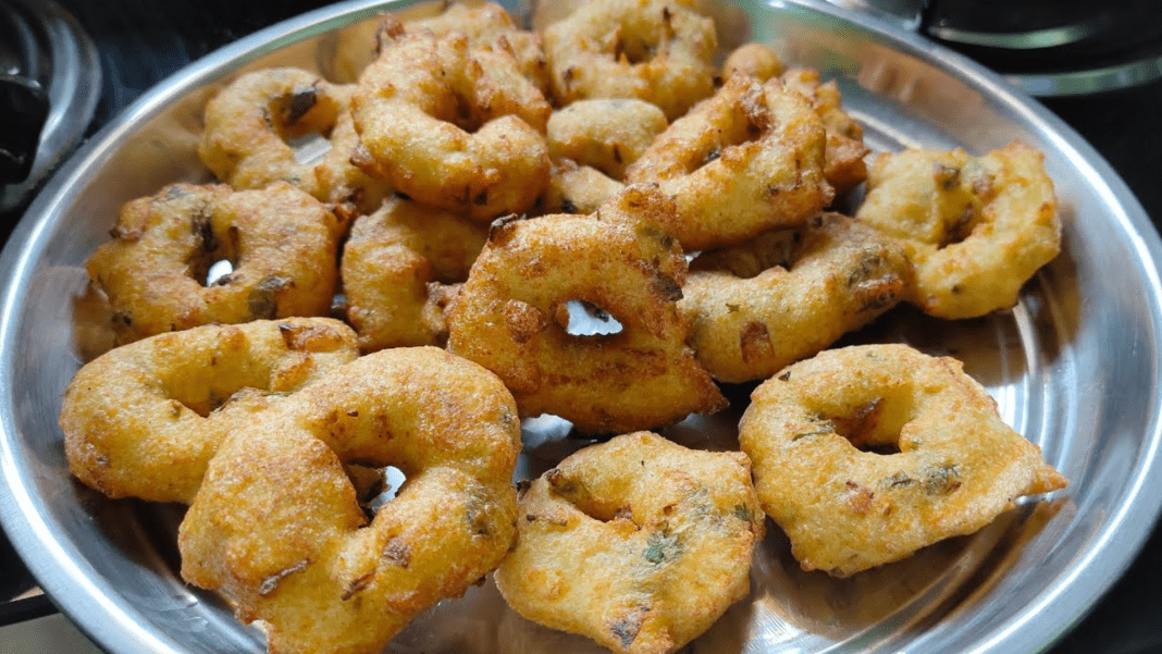 Chilli Garelu: The Classic Comfort Breakfast Snack Of South India ...