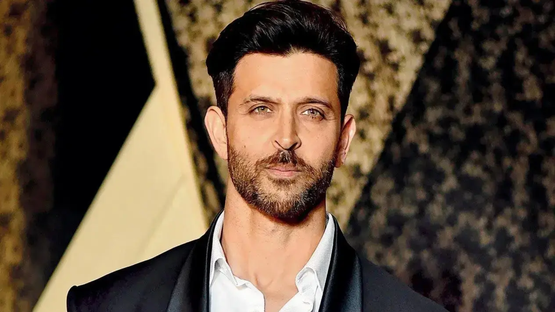 Hrithik Roshan Brings Star Power To Clear Premium Water As The Brand's ...