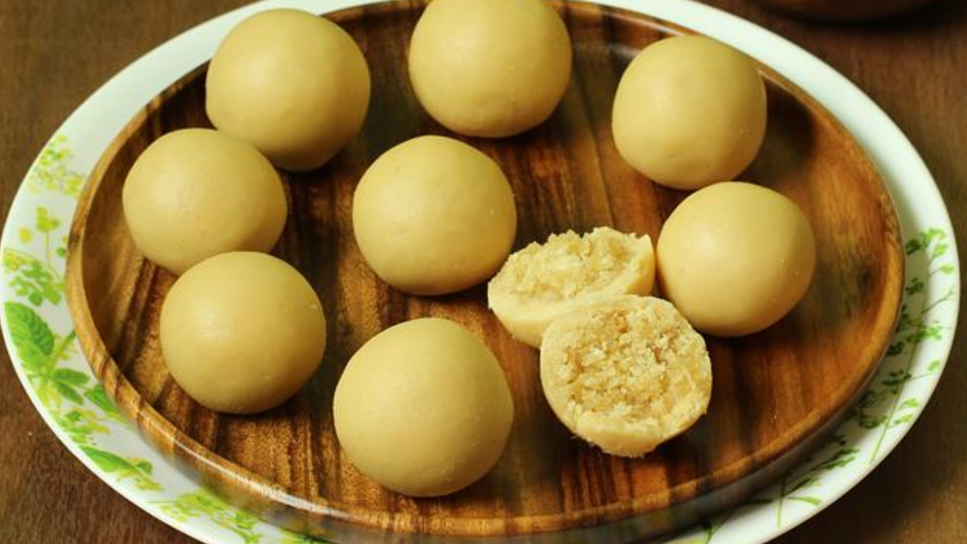 Kova Laddu: A Dessert With Taste Of Indian Festivals And Celebrations ...
