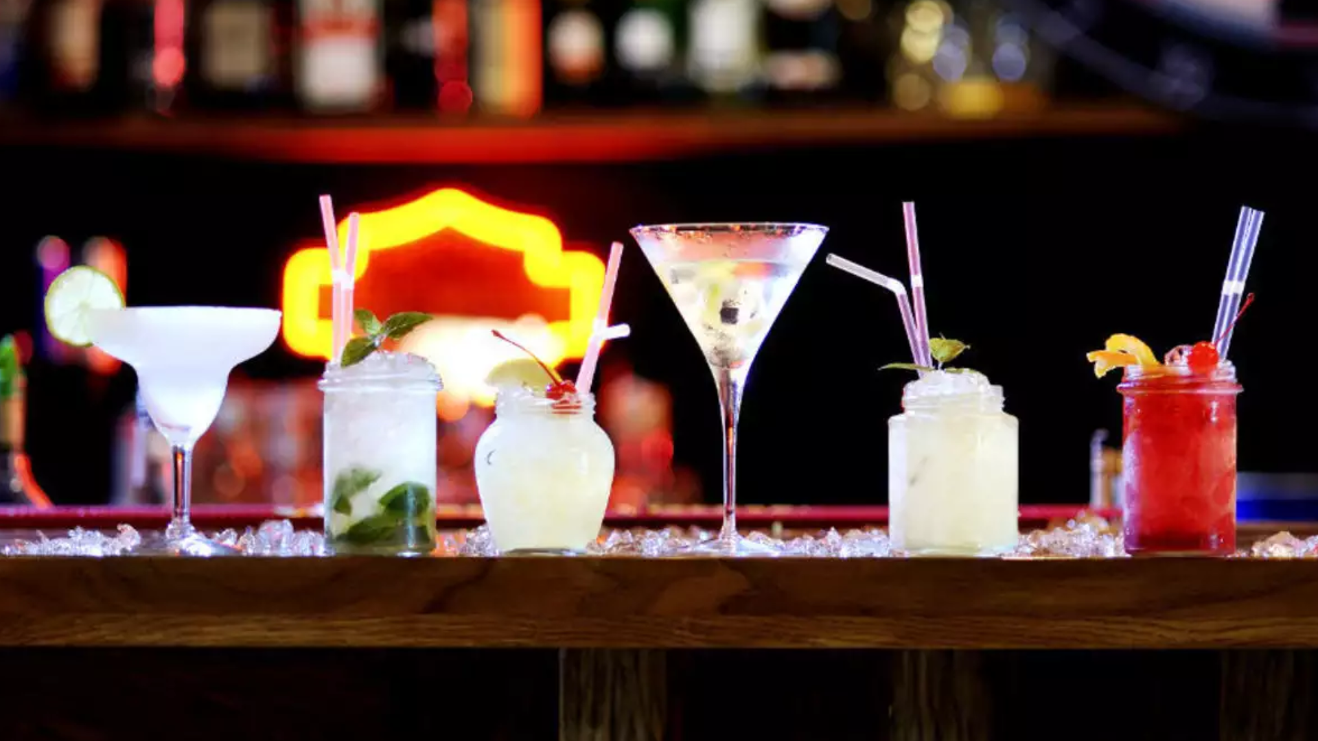 Indulge In The Ultimate Cocktail Experience At These 10 Bars In Delhi ...