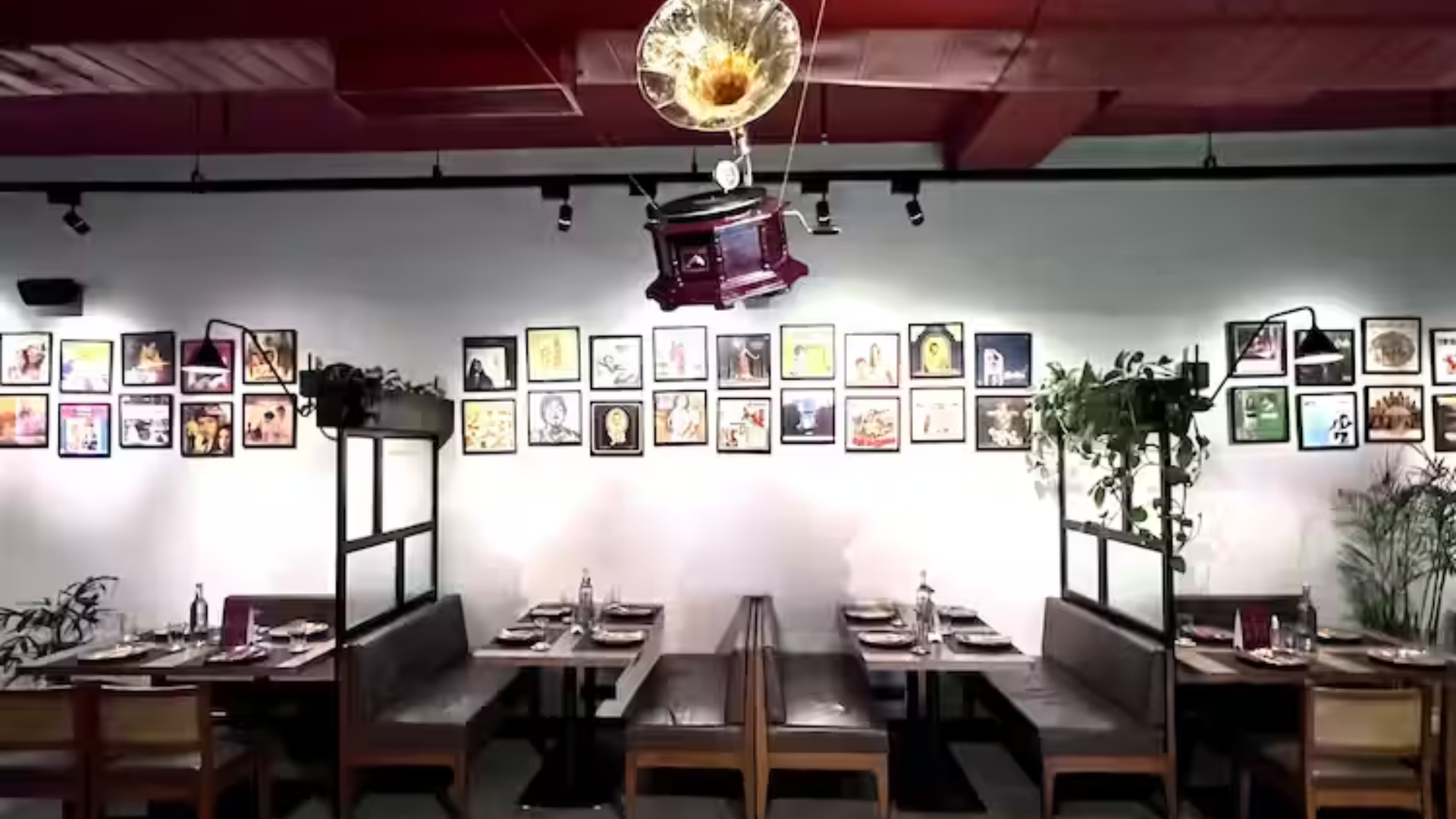 Relive The Magic Of Bollywood's Golden Era At This Bollywood-themed ...