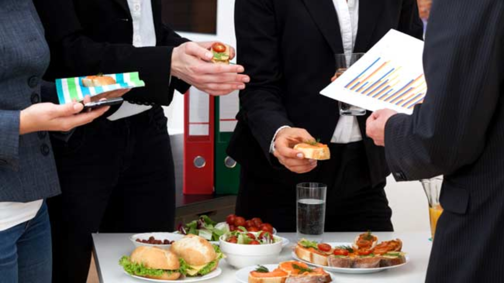 The Ultimate Guide For Busy Professionals: Healthy Eating At Business ...