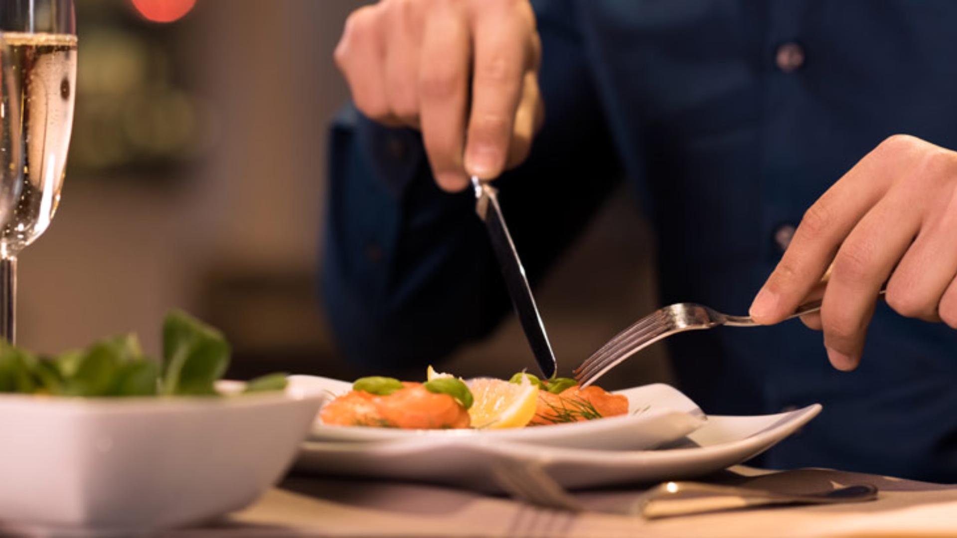 Don't Ruin Your Chances! Master These Must-know Food Etiquette Rules ...