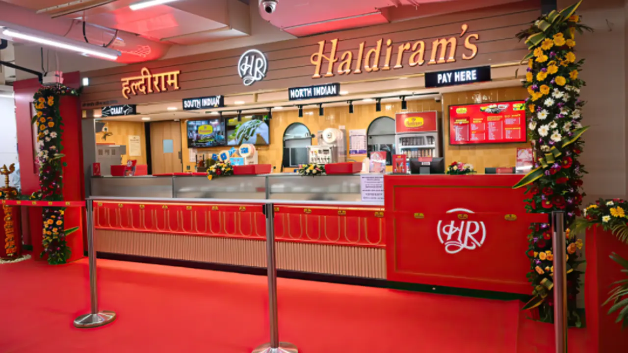 Haldiram’s Grand Opening: Vibrant Food Court In Mumbai - Snackfax