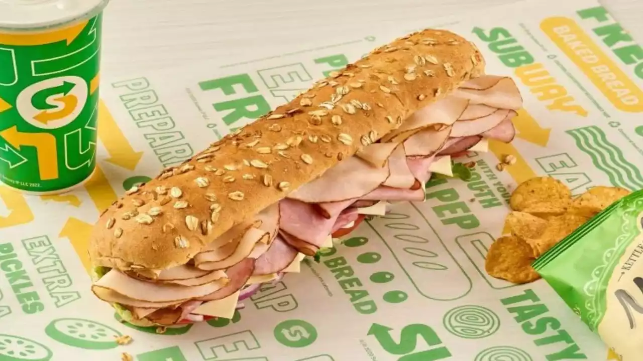 Subway Brings Back Honey Oat Bread And Creamy Sriracha Sauce Across The ...