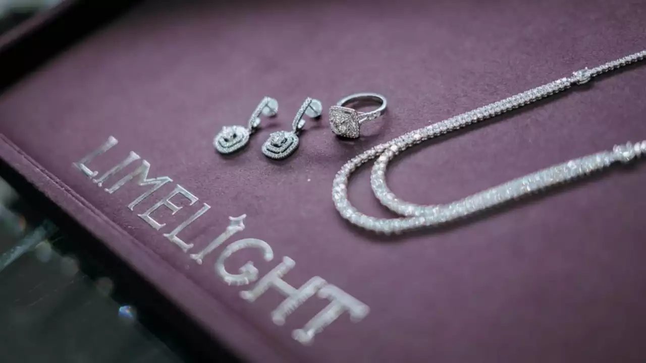 Limelight Lab Grown Diamonds Receives $1 Million Investment, Plans ...