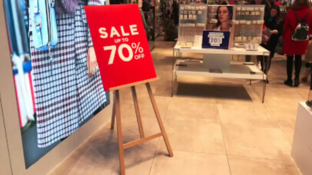 RAI Urges Delhi Govt To Reduce Signage Fees In The City - Snackfax